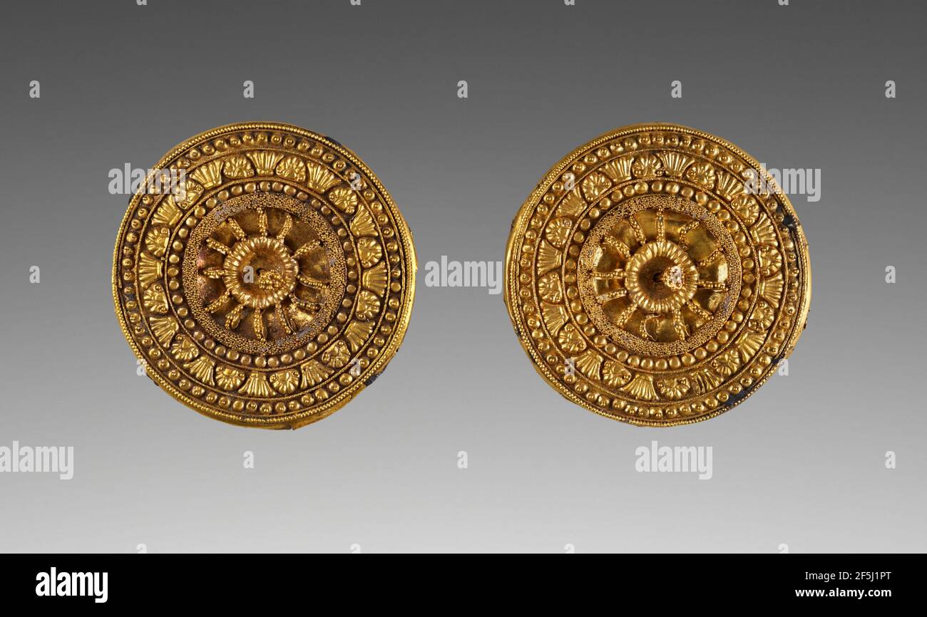 Ear disk hi-res stock photography and images - Alamy