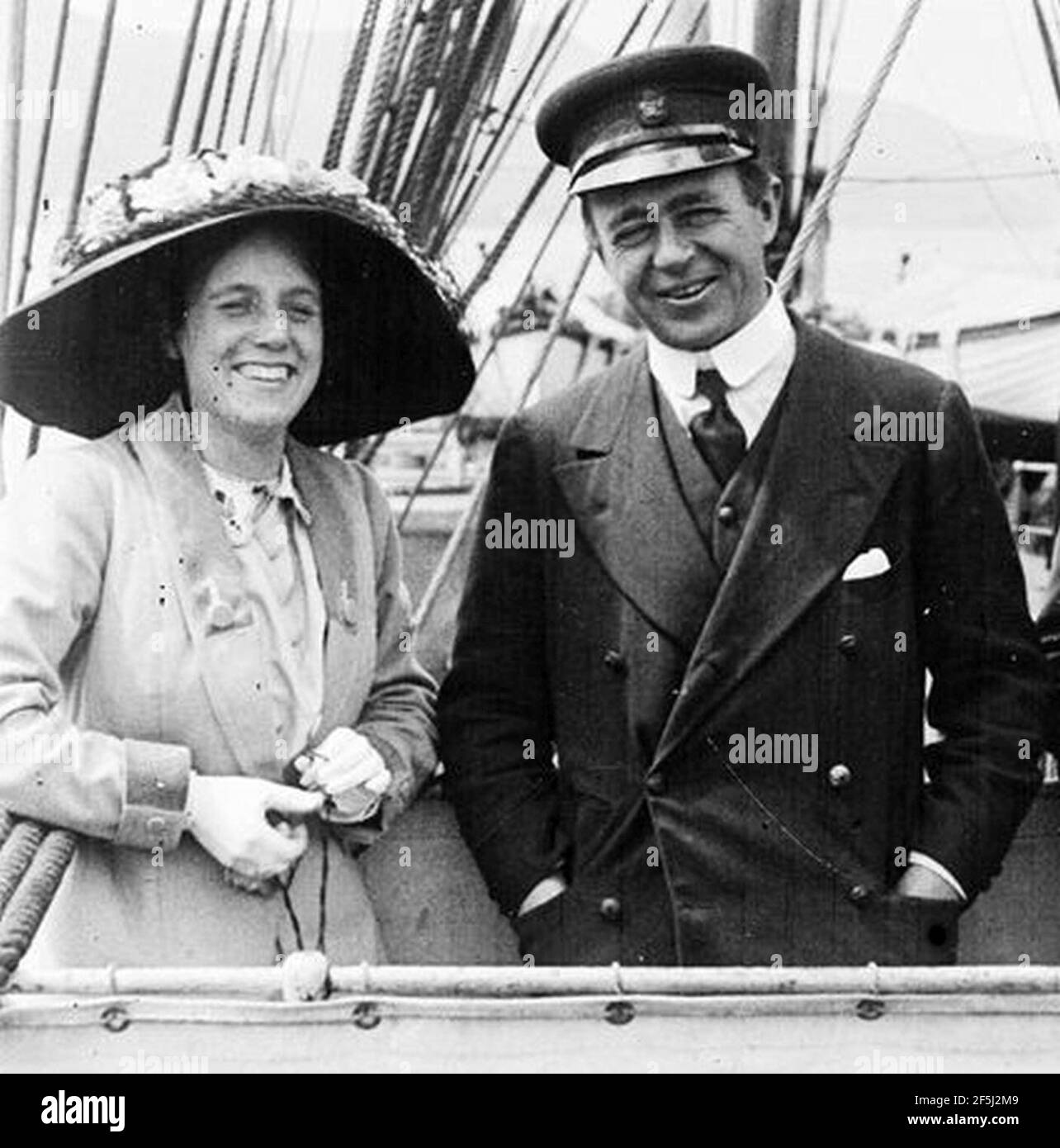 Kathleen scott hi-res stock photography and images - Alamy