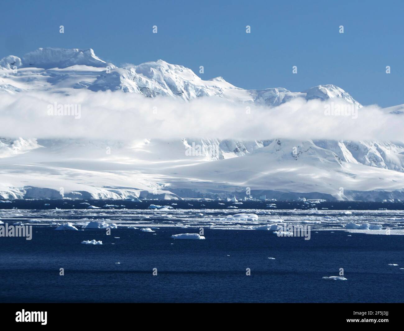 Ribbon of cloud near Anvers Island, Antarctica Stock Photo - Alamy