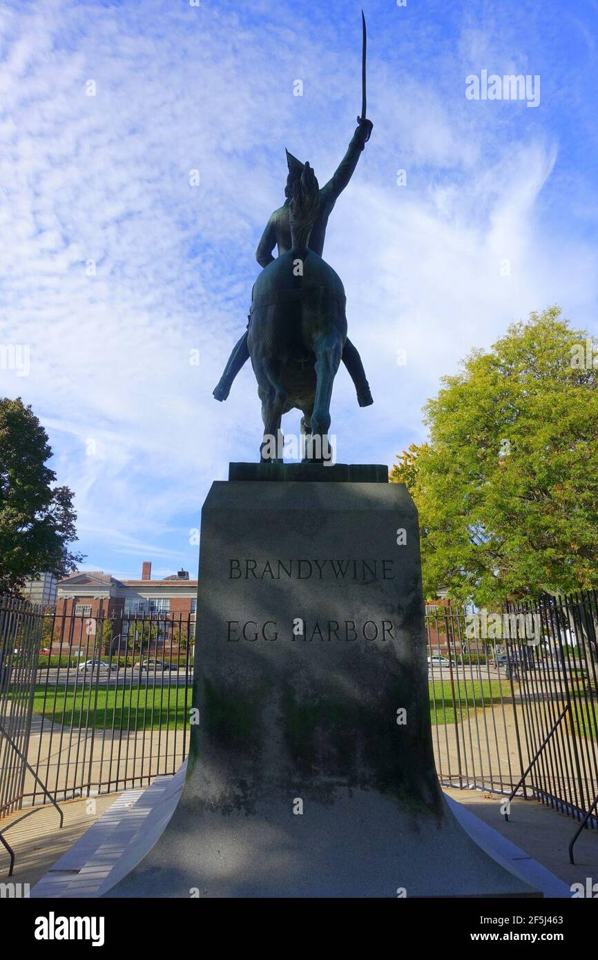 Pulaski Monument by Lucien Hippolyte Gosselin, dedicated 1938, funded ...