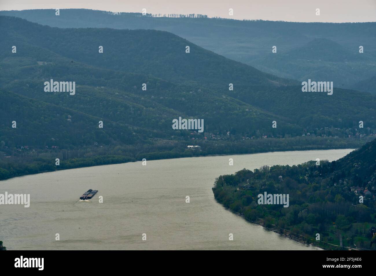 Danube river landscape hi-res stock photography and images - Alamy