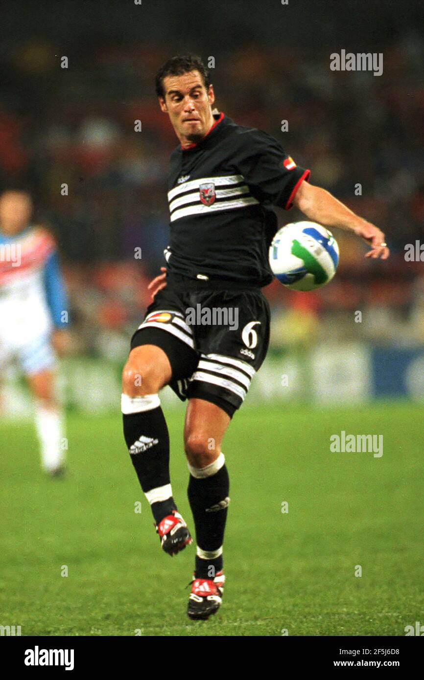 John Harkes of D.C. United in action Stock Photo - Alamy