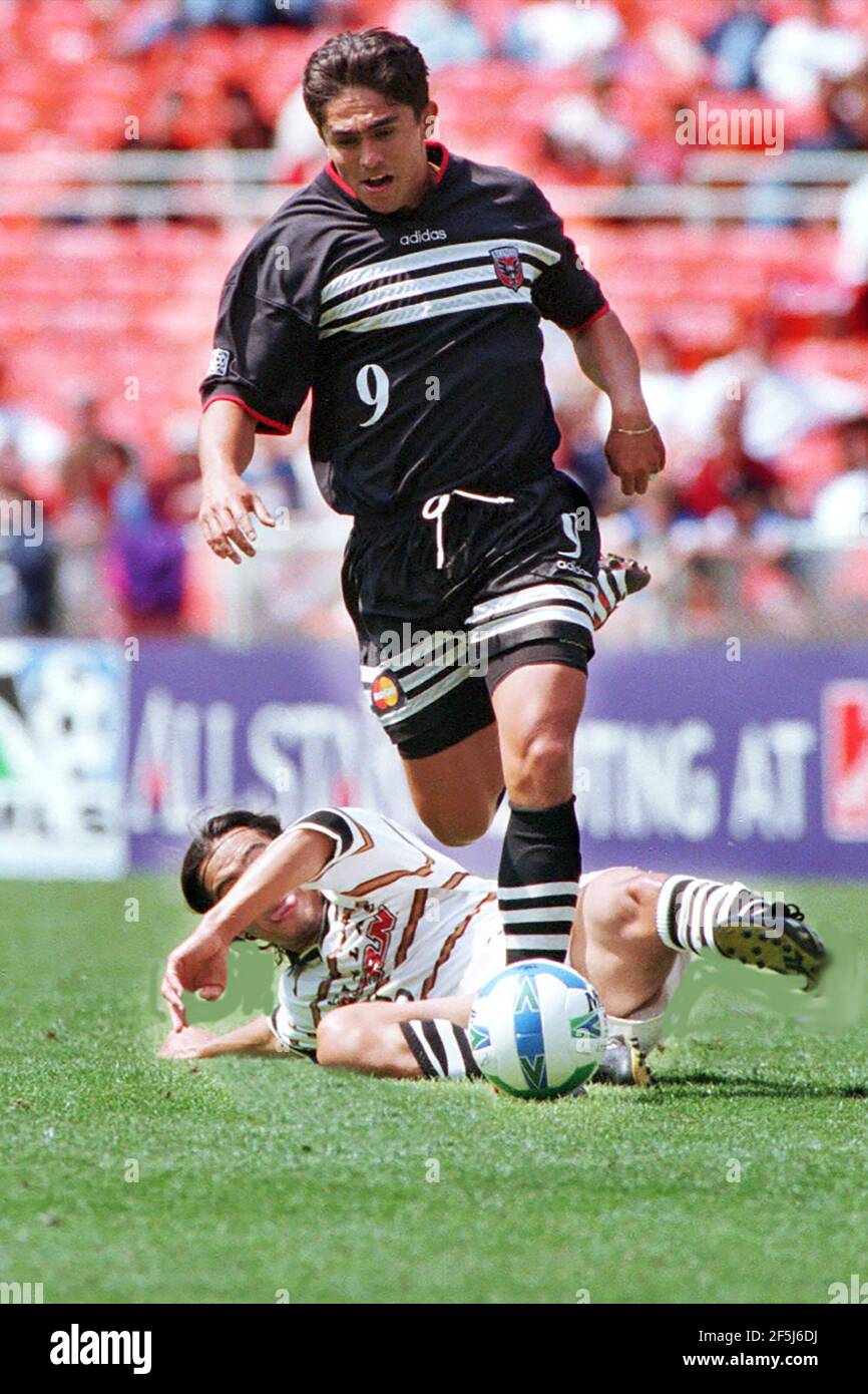 Jaime Moreno of D.C. United in action Stock Photo - Alamy