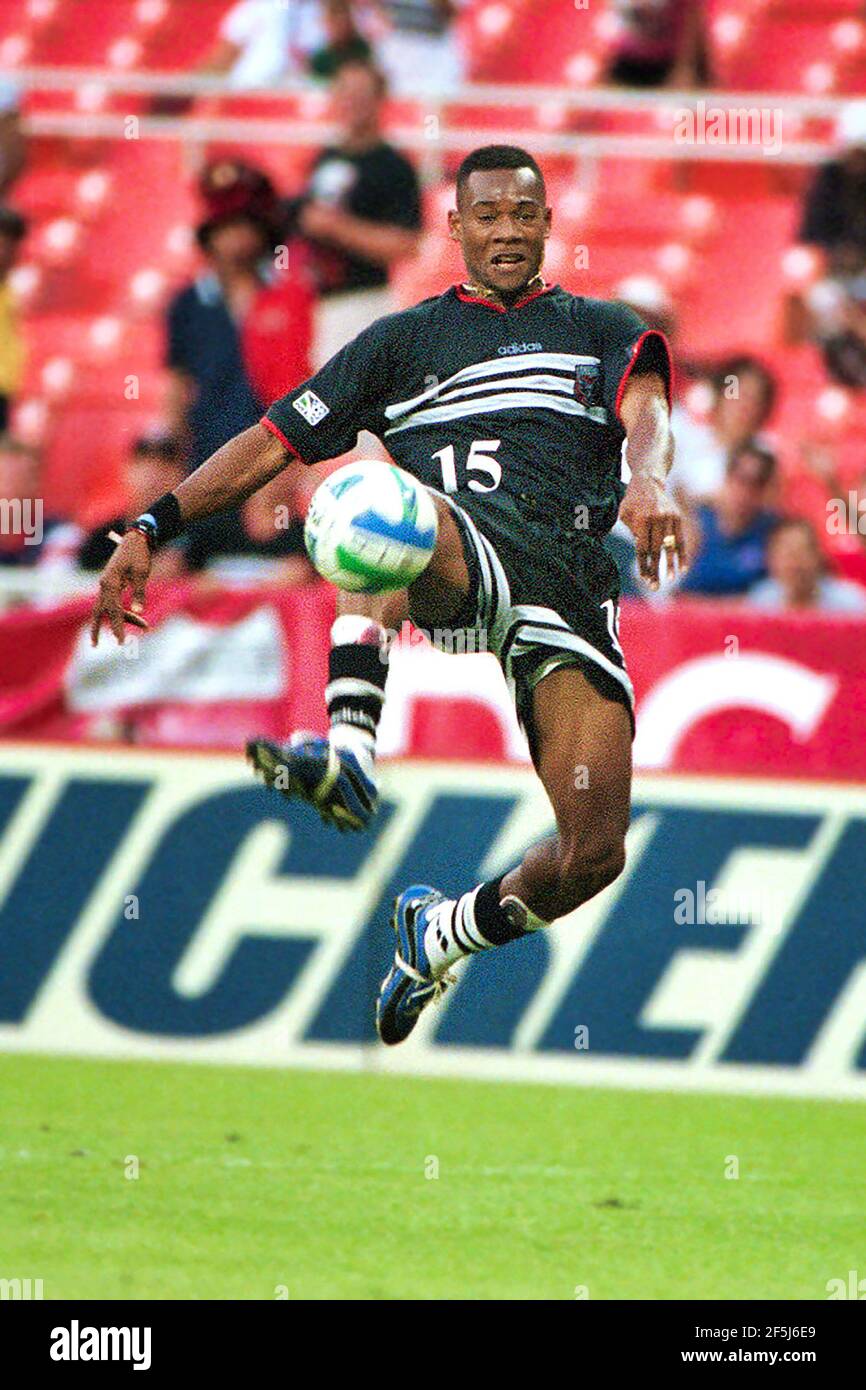 Roy Lassiter of D.C. United in action Stock Photo - Alamy