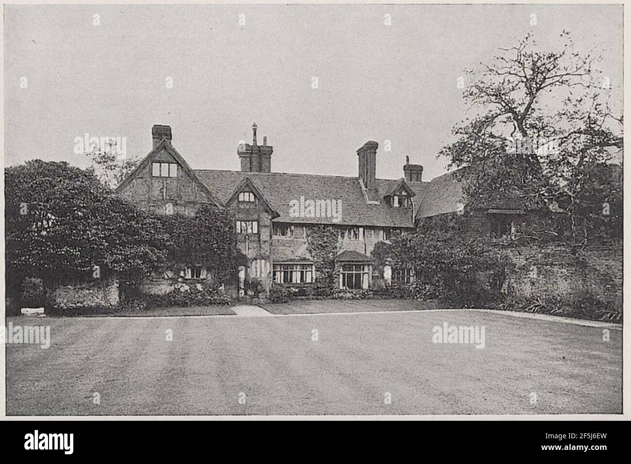 Rake Manor, Godalming (1 Stock Photo - Alamy