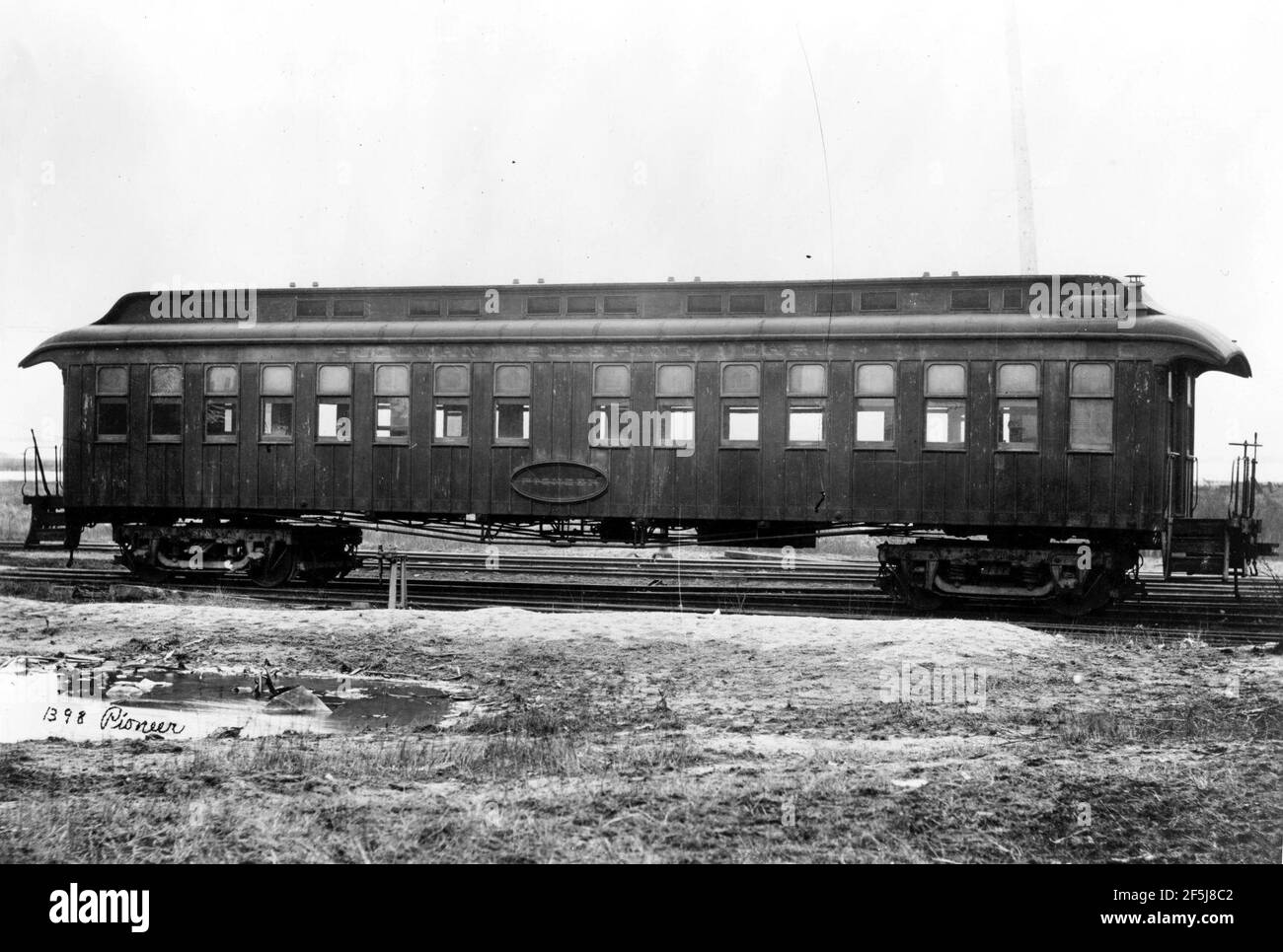 Pullman car exterior Stock Photo - Alamy