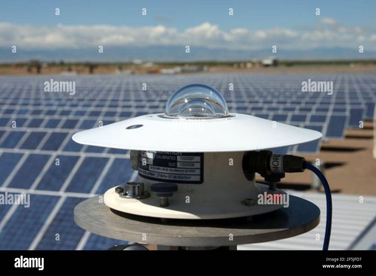 Pyranometer hi-res stock photography and images - Alamy