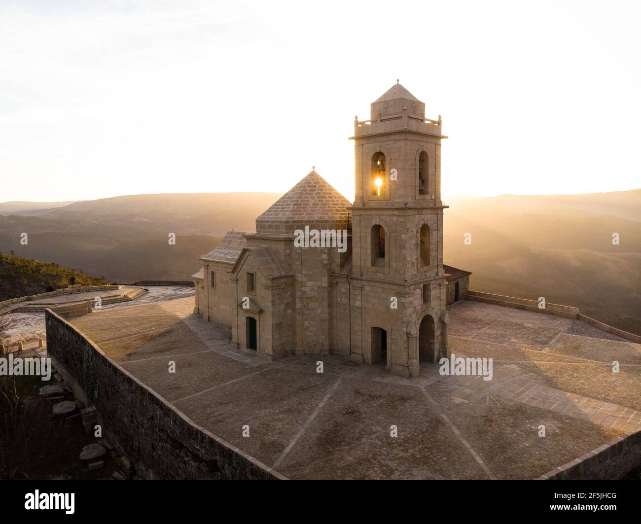 Chapel hill of nossa senhora da monte hi-res stock photography and ...