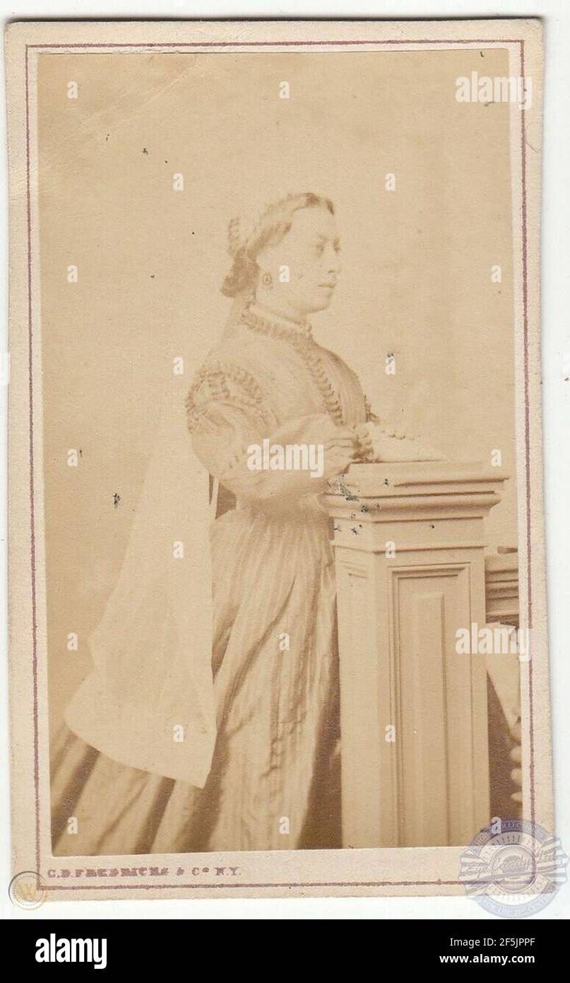 Queen Emma of Hawaii, carte de visite by Charles D. Fredricks & Co ...