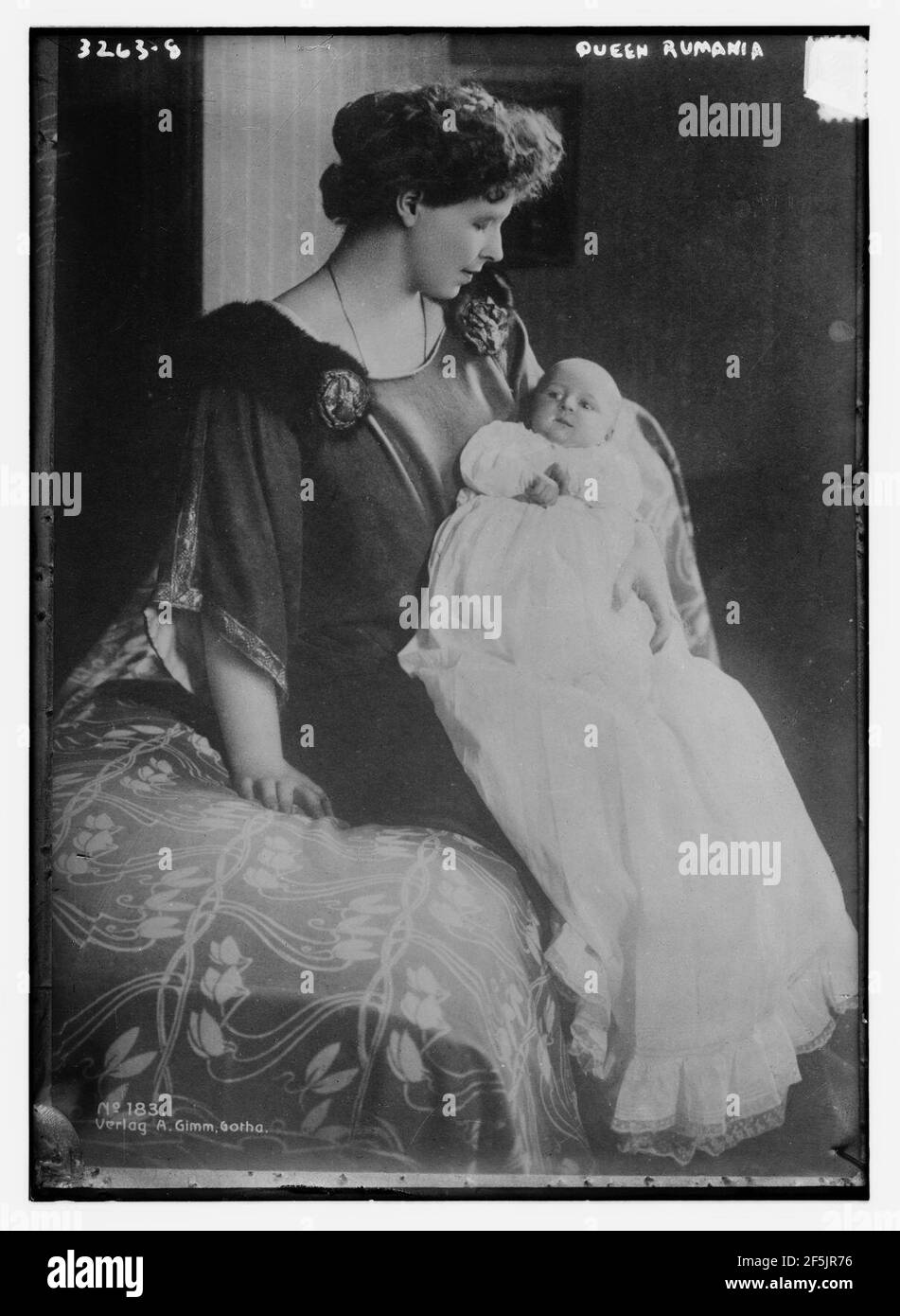 The queen of rumania Black and White Stock Photos & Images - Alamy