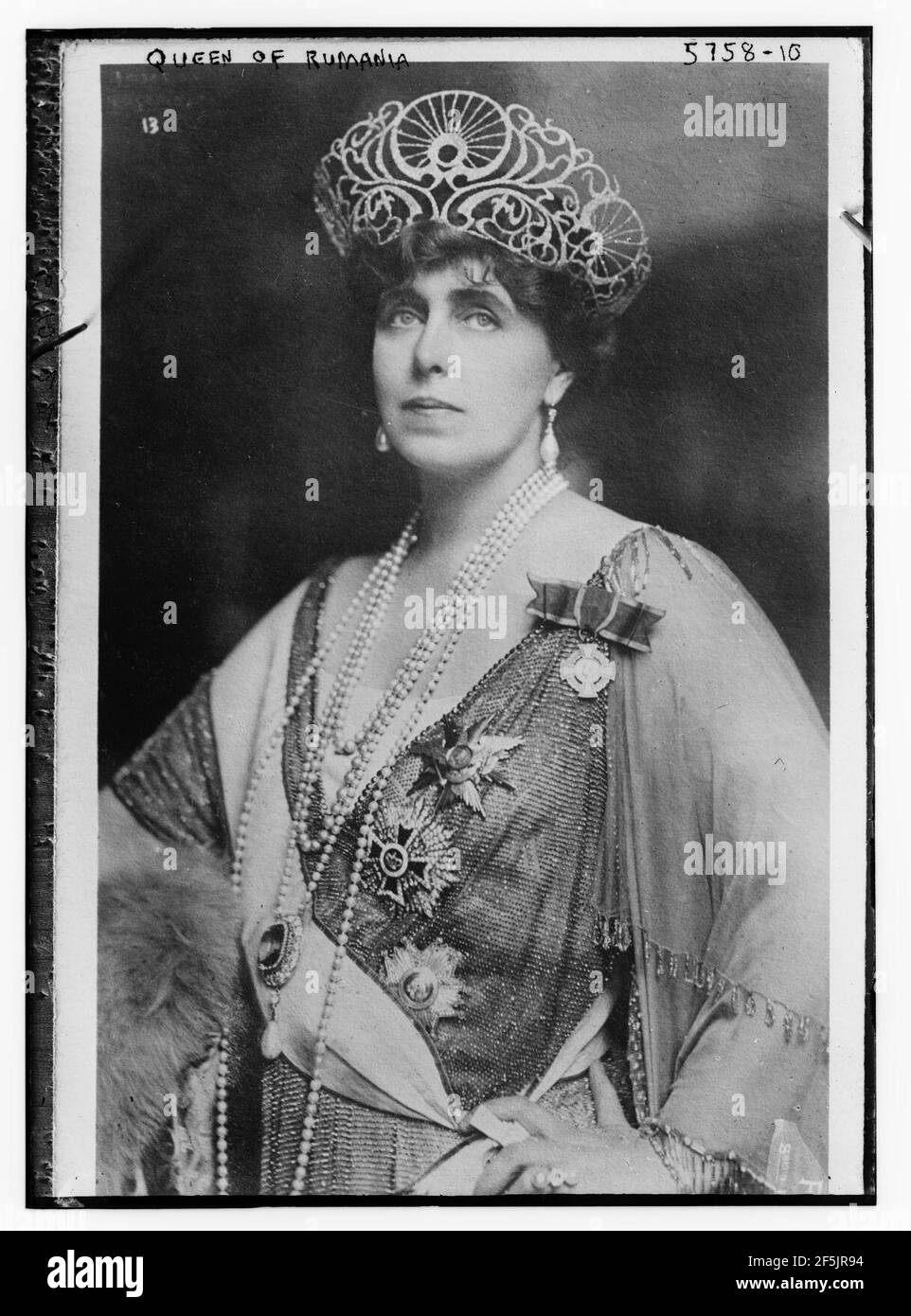 The queen of rumania Black and White Stock Photos & Images - Alamy
