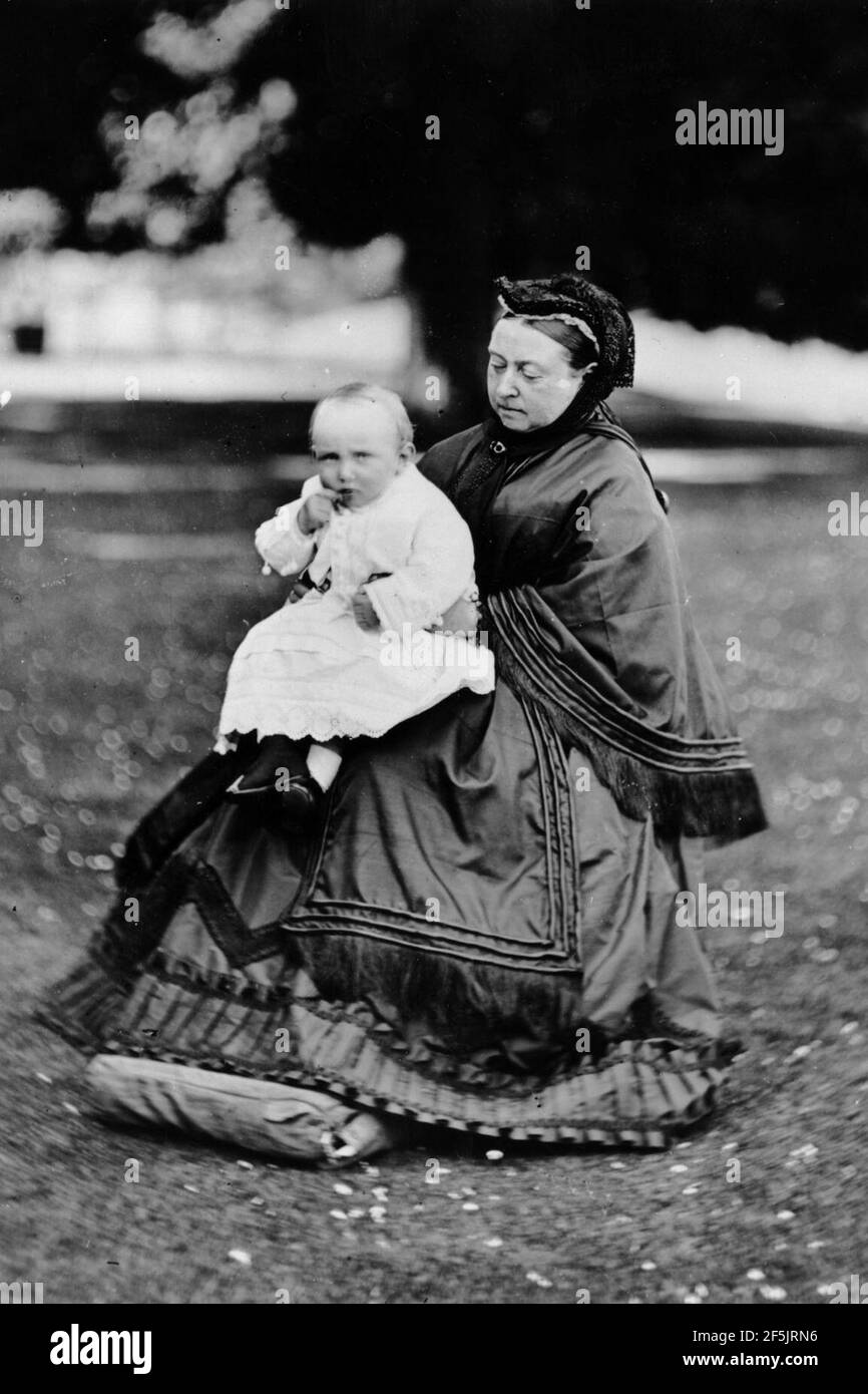 Queen Victoria with her great-grandson Prince William Stock Photo - Alamy
