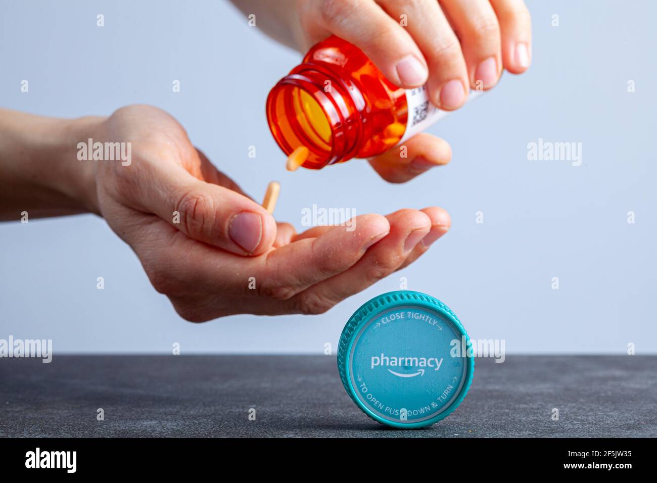 Amazon pharmacy logo hi-res stock photography and images - Alamy