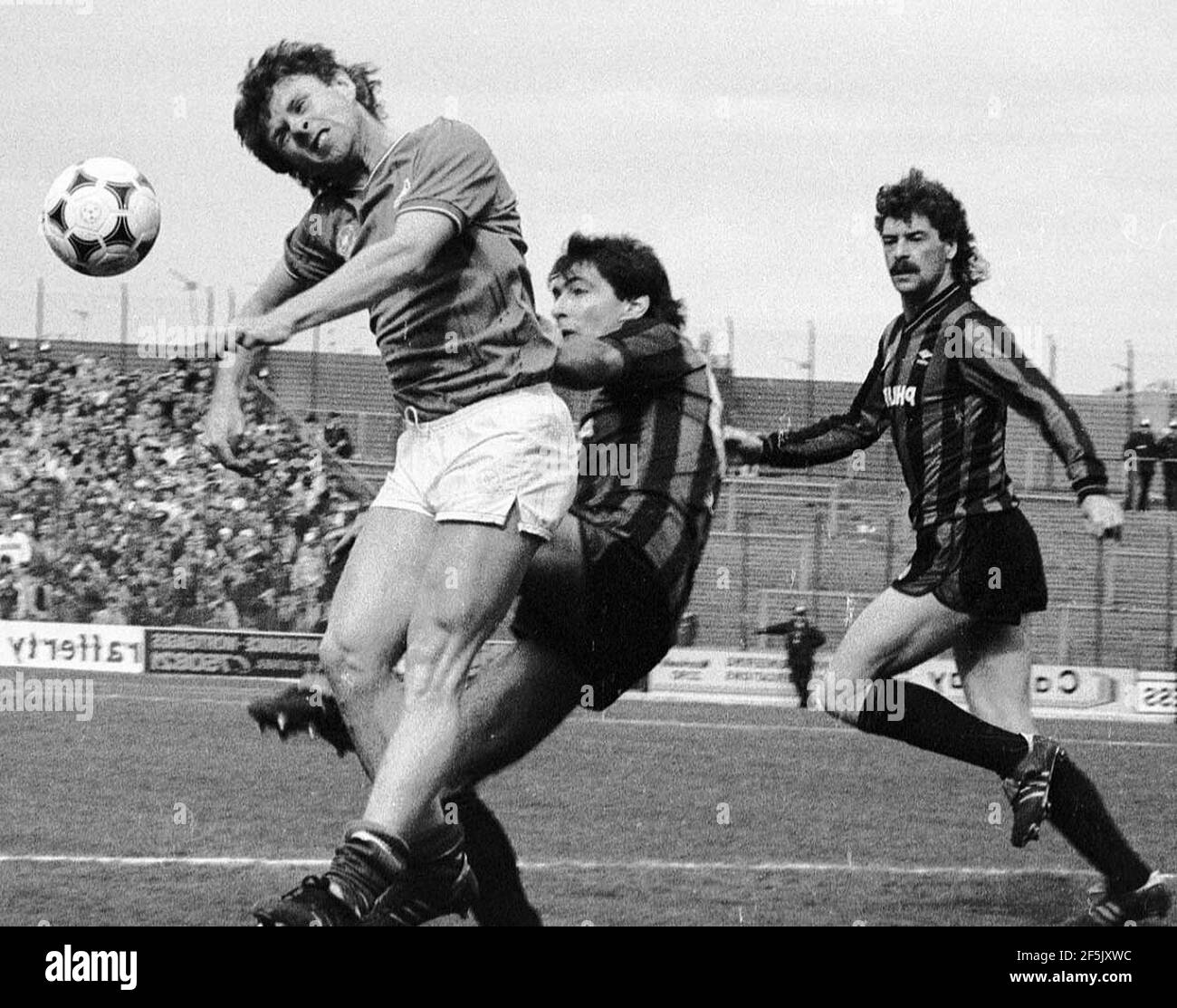 PORTSMOUTH FC, POMPEY, KEVIN O'CALLAGHAN PIC MIKE WALKER Stock Photo ...
