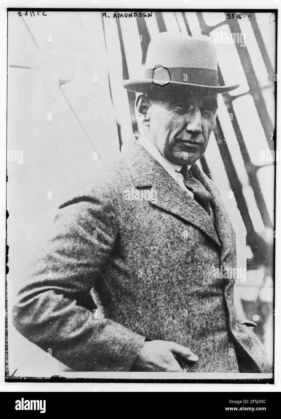 R amundsen hi-res stock photography and images - Alamy