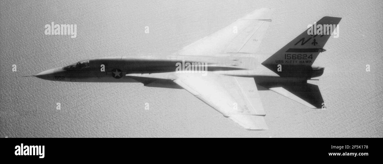 RA-5C Vigilante RVAH-6 Fleurs in flight c1971 Stock Photo - Alamy