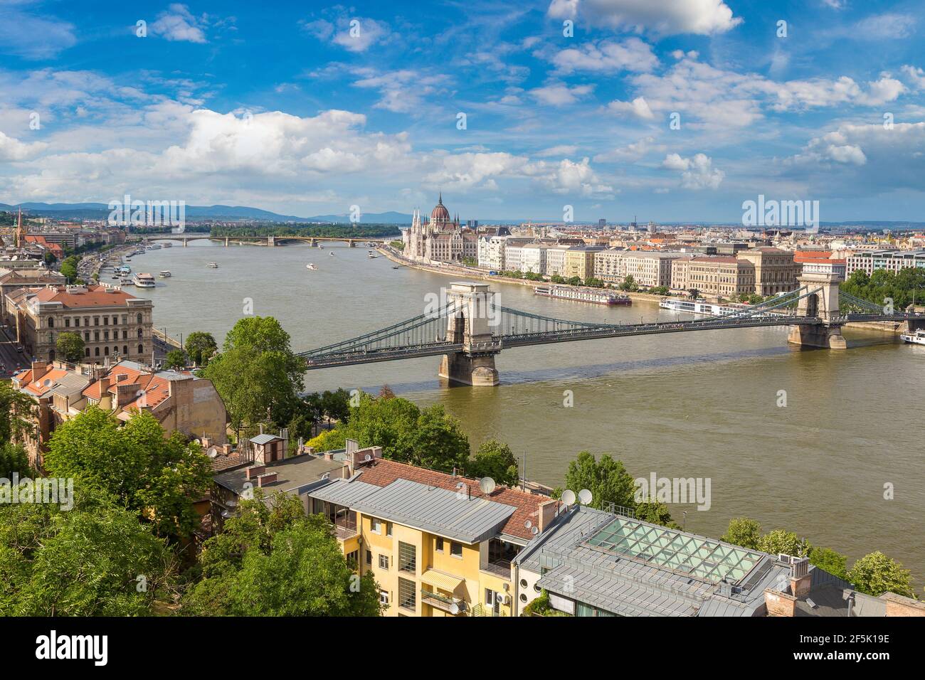 Panoramic view of Budapest and Danube river in a beautiful summer day ...