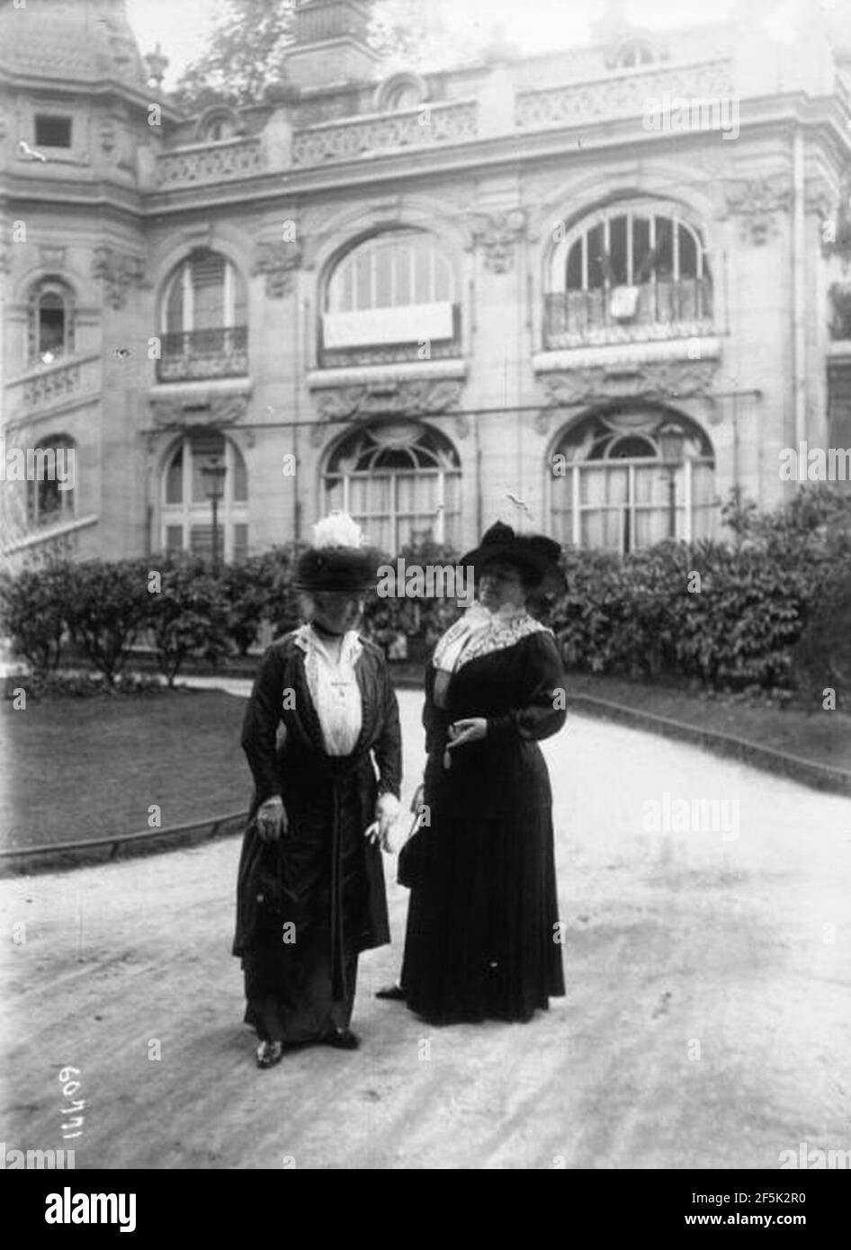 Rachel Boyer et la duchesse d'Uzès 2 Stock Photo - Alamy