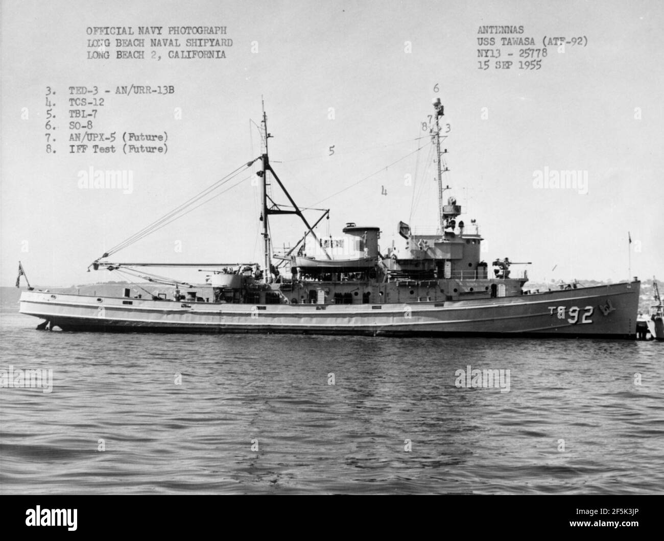 Radar arrangement of USS Tawasa (ATF-92) in 1955 Stock Photo - Alamy