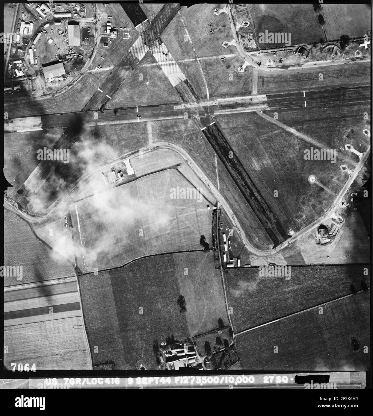 Atcham vintage hi-res stock photography and images - Alamy