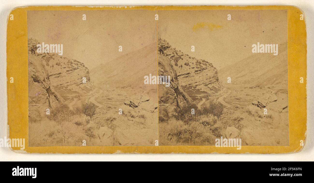 The Ampitheatre - an immense semi-circular wall of red conglomerate ...