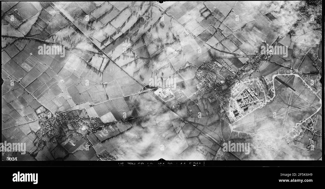 RAF Grove - 30 Jan 1944 Stock Photo - Alamy