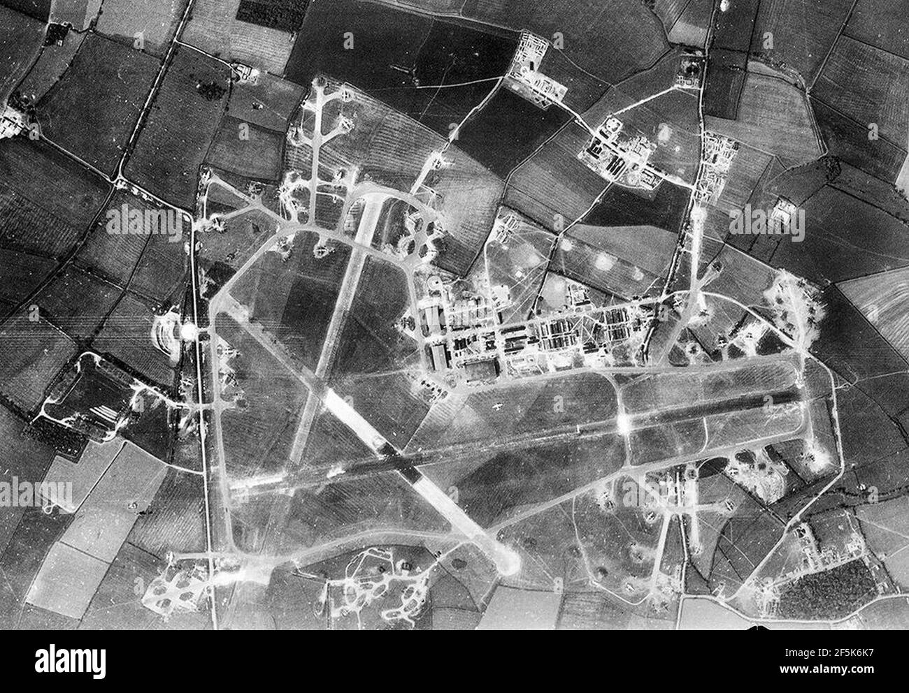 Raf molesworth hi-res stock photography and images - Alamy