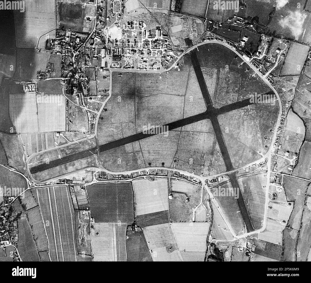 RAF Tangmere - 10 Feb 1944 Airphoto Stock Photo - Alamy