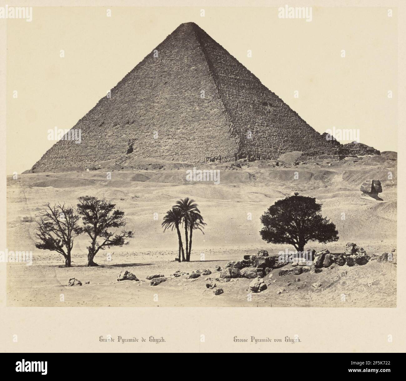 Pyramide giza hi-res stock photography and images - Alamy