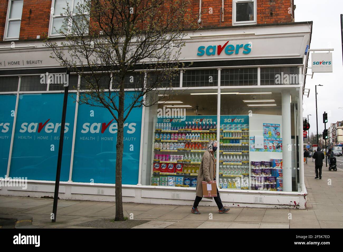 Savers logo hi-res stock photography and images - Alamy