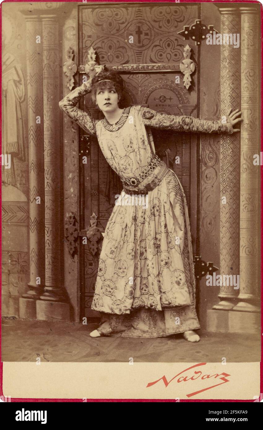 Sarah Bernhardt as the Empress Theodora in Sardou's "Theodora". Nadar ...