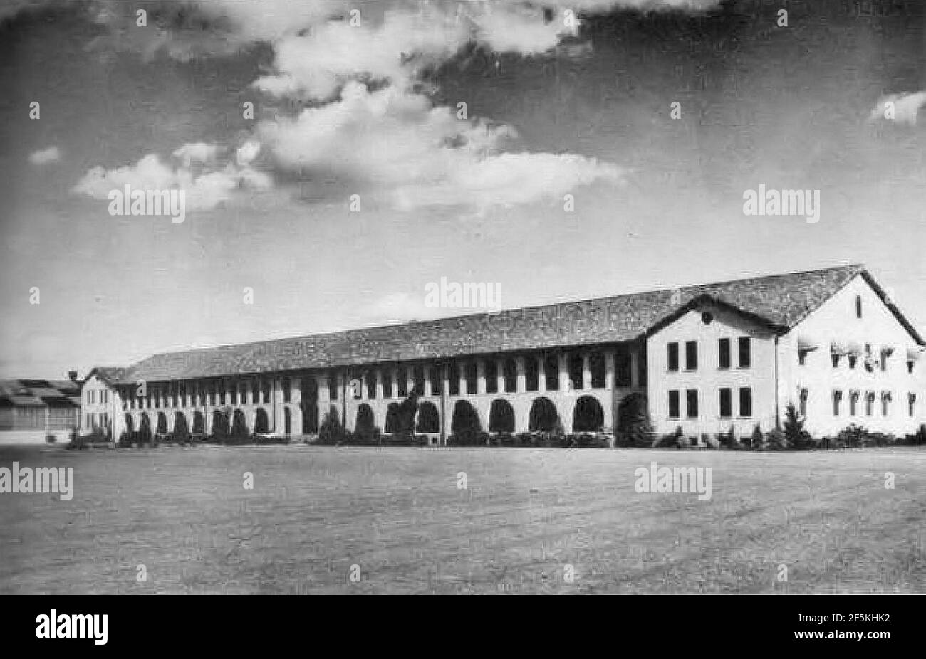 Randolph Field - 1938 - 52d School Squadron Barracks Stock Photo - Alamy