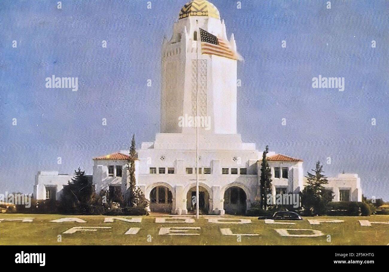 Randolph Field - Taj Mahal building Postcard Stock Photo - Alamy