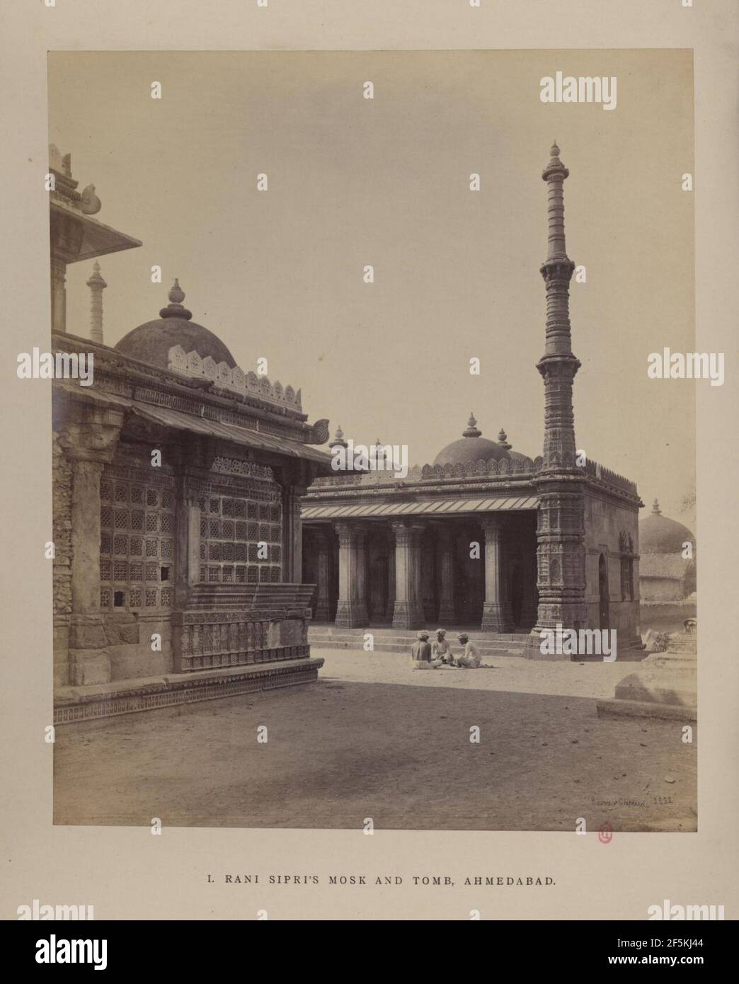 Rani Sipri's mosk and tomb, Ahmedabad Stock Photo - Alamy