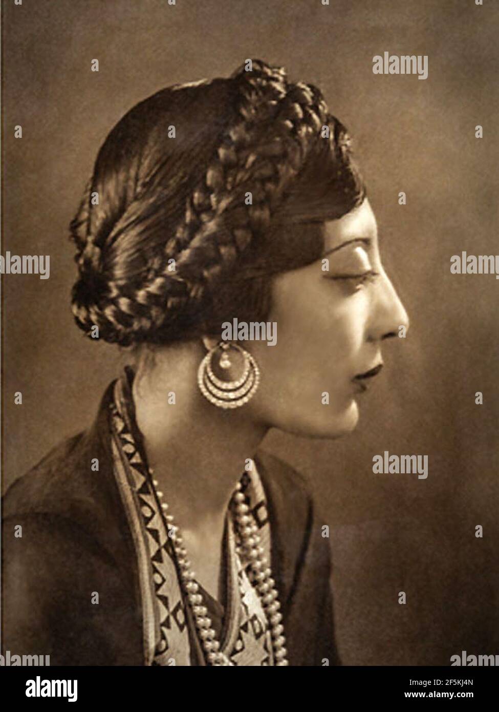 Usha rani hi-res stock photography and images - Alamy