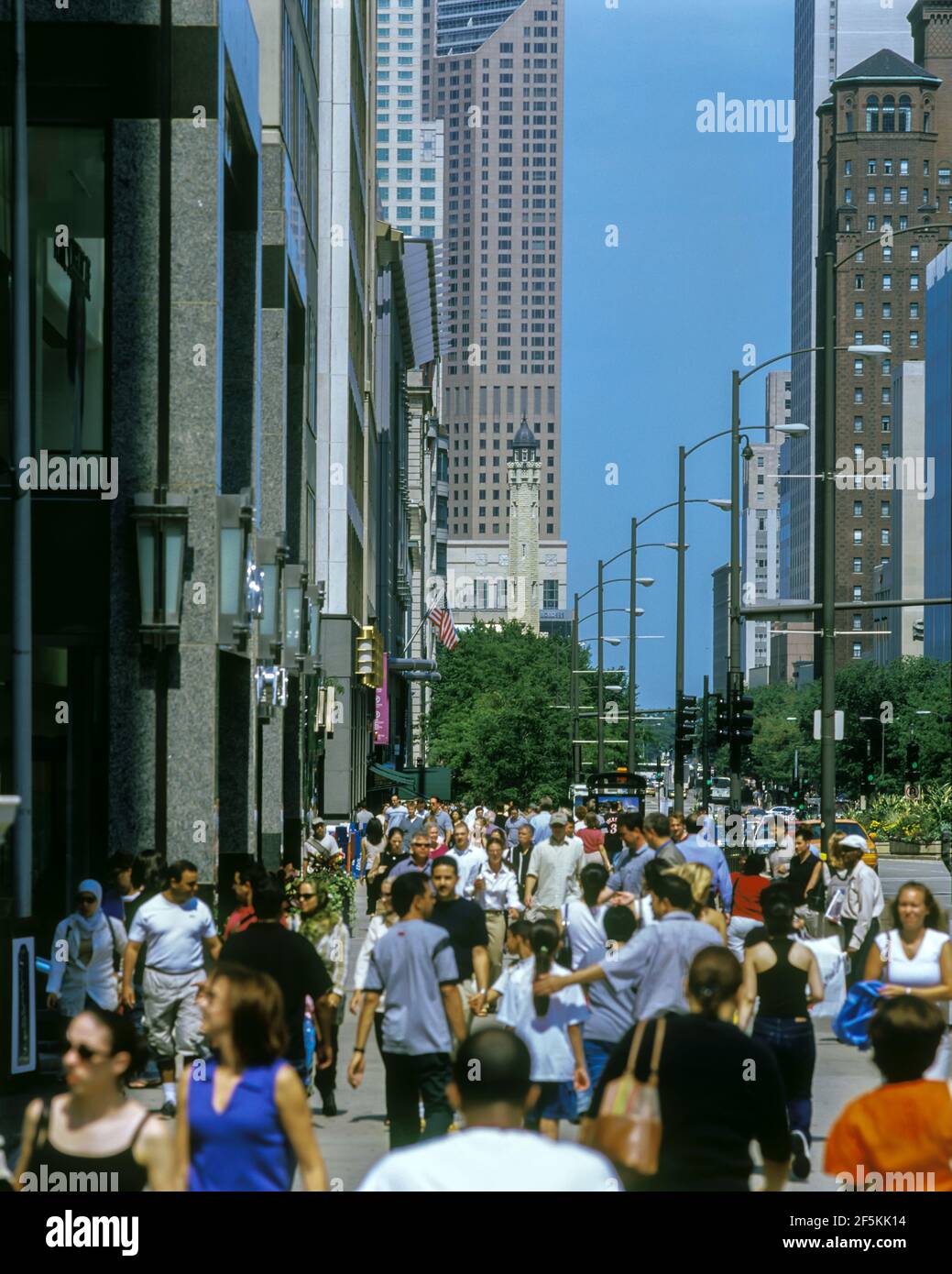 Street scene early 2000s hi-res stock photography and images - Alamy