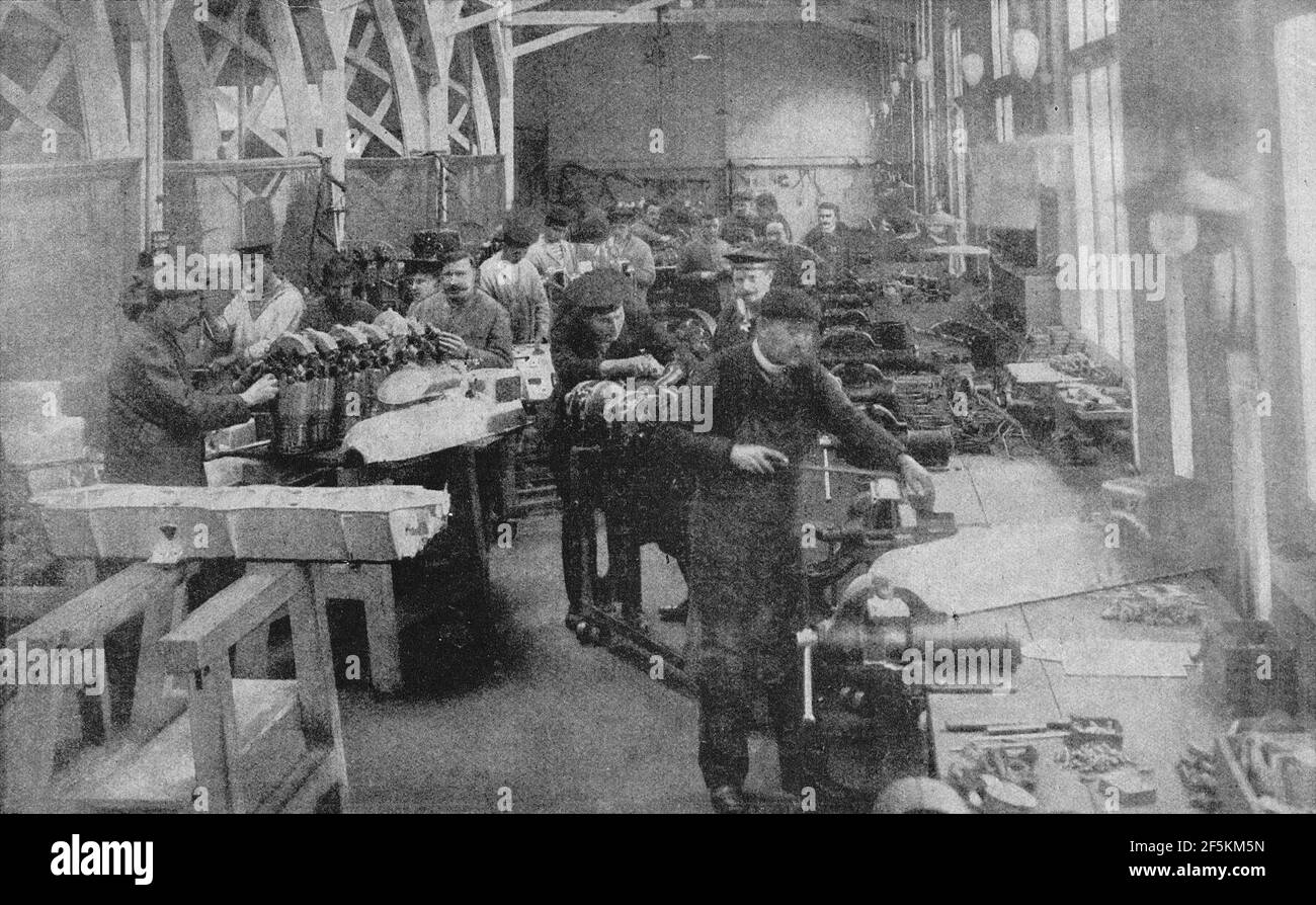 Rapp-Motorenwerke, assembly department Stock Photo - Alamy