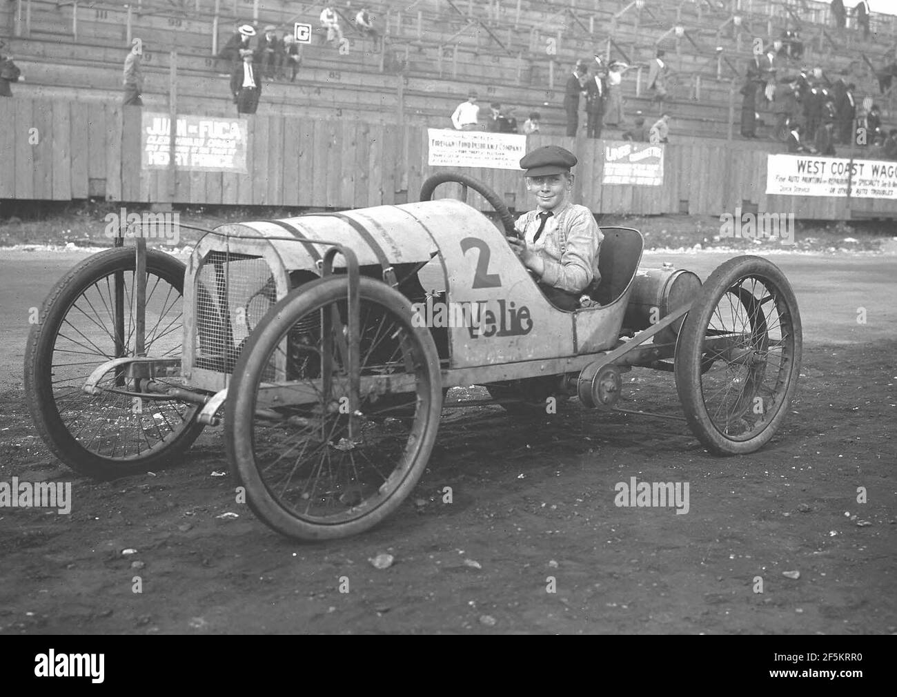 Ray Ritters in cycle car at Tacoma Speedway in 1914 Boland SPEEDWAY083 ...