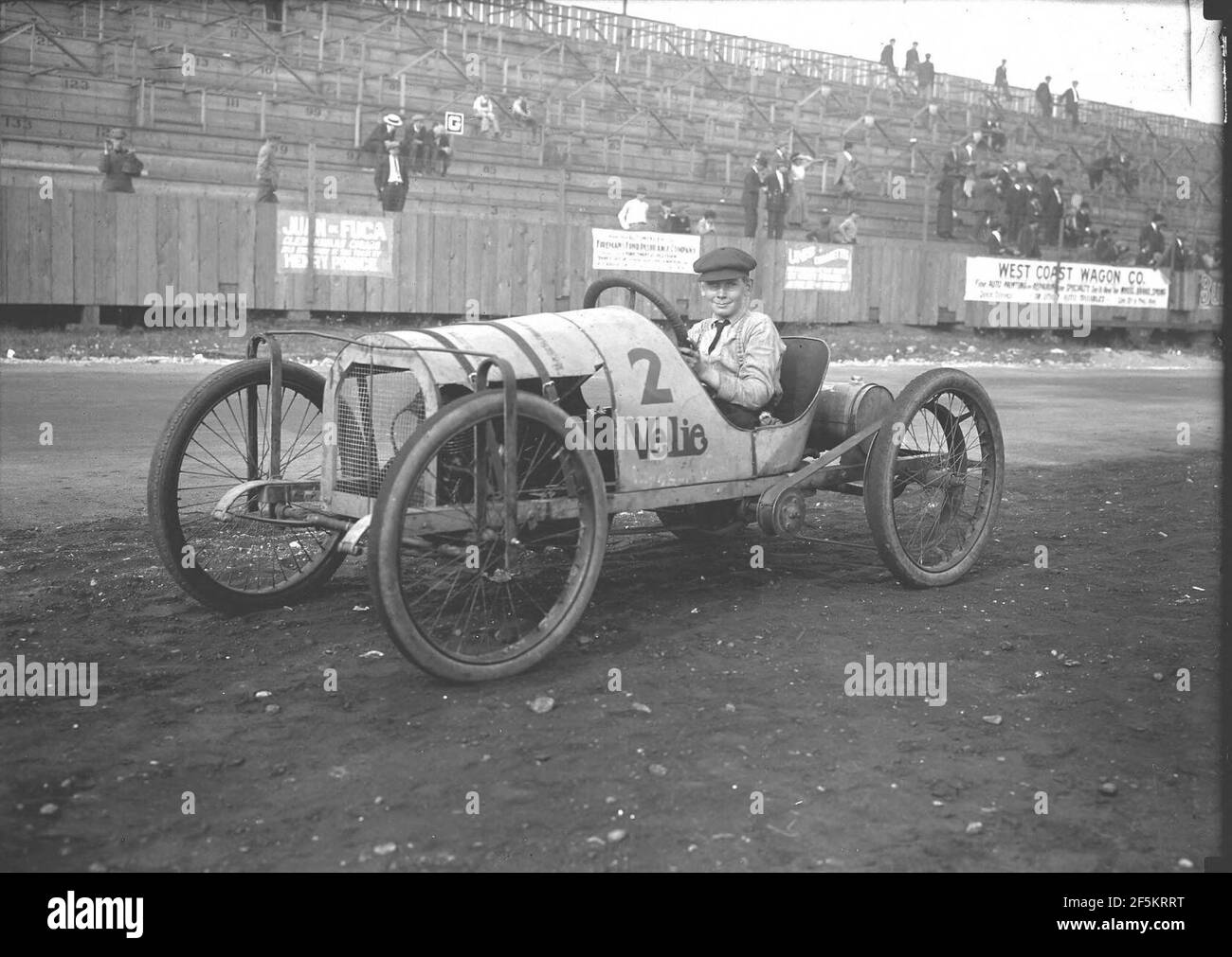 Ray Ritters in cycle car at Tacoma Speedway in 1914 Boland SPEEDWAY083 ...