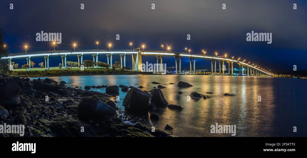Tasman Bridge at night over the Derwent River, Hobart Stock Photo - Alamy