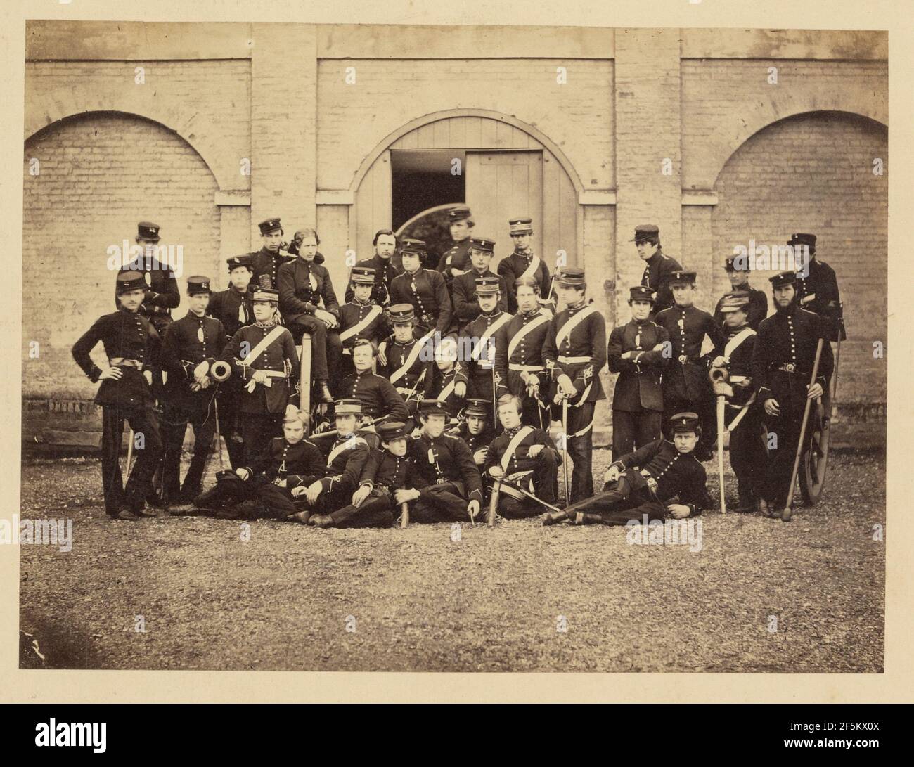 British army uniforms of the 19th century hi-res stock photography and ...