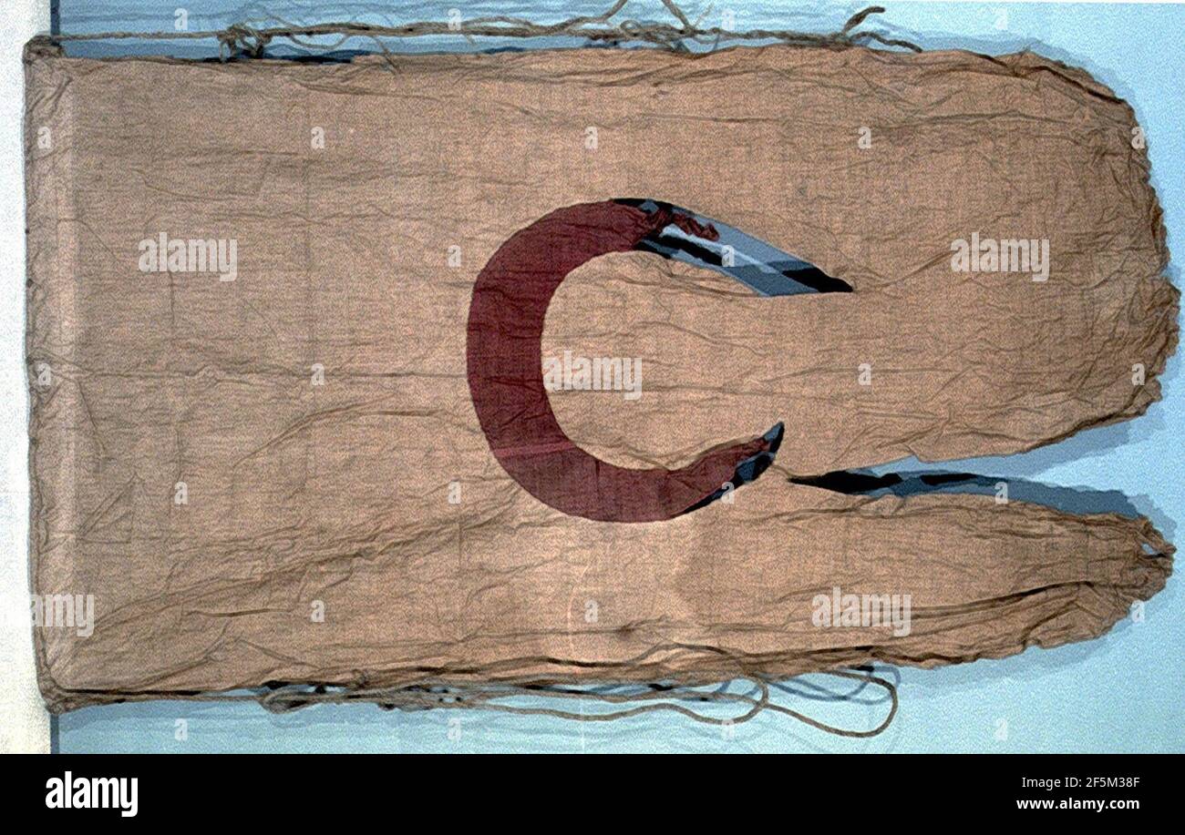 Red Crescent Flag Stock Photo - Alamy