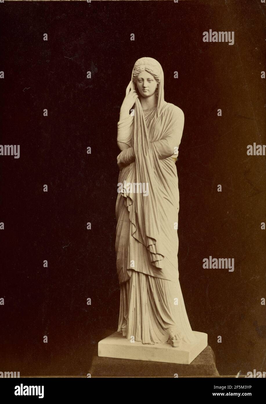 Statue of female figure. Unknown Stock Photo - Alamy