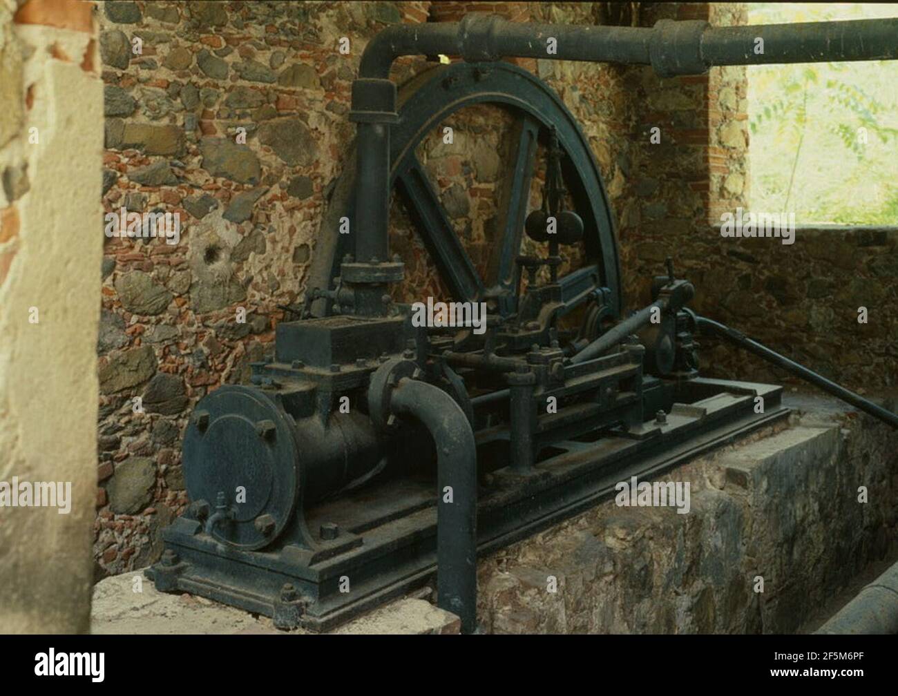 Reef Bay Sugar Factory, steam engine Stock Photo - Alamy