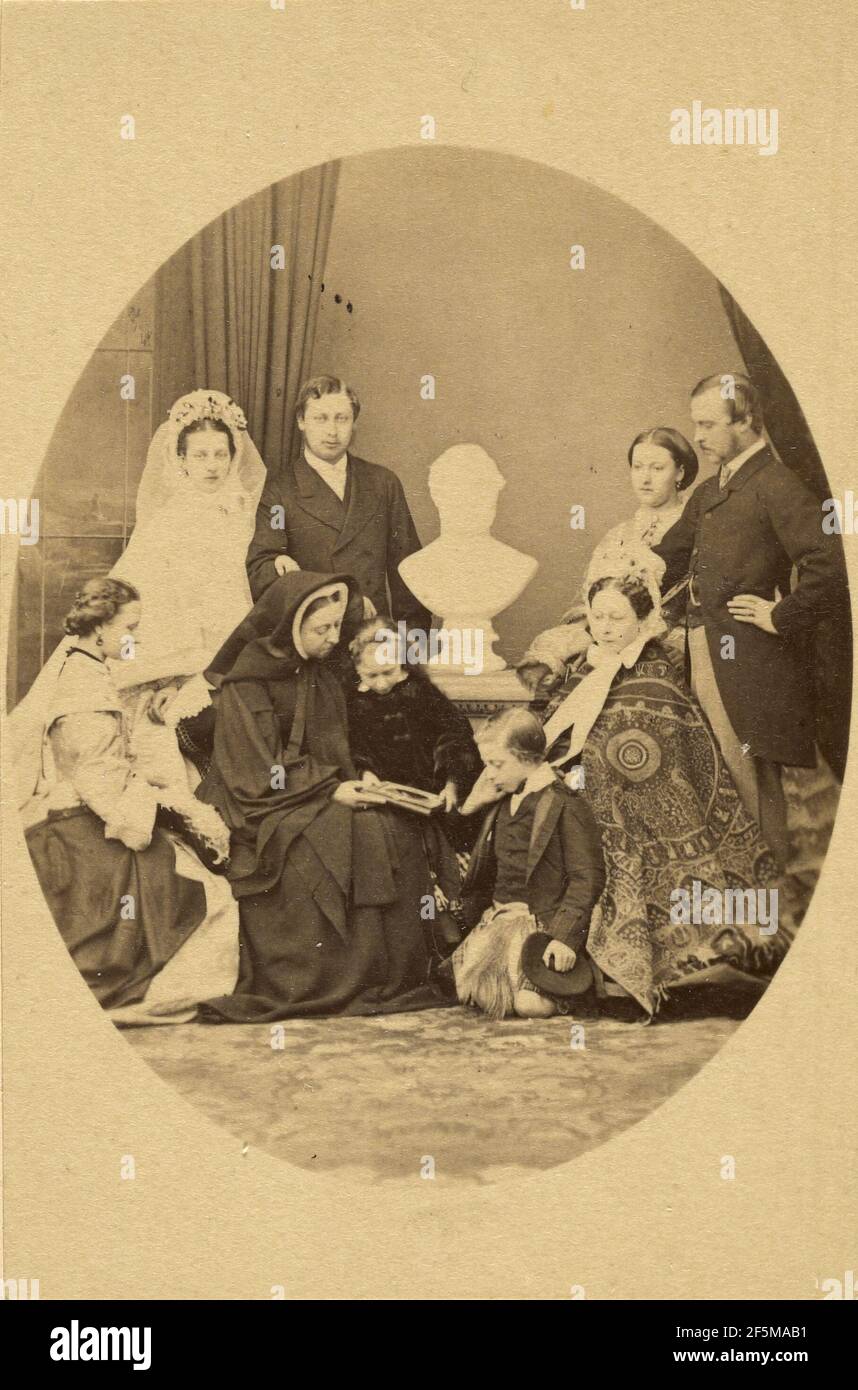 Queen Victoria & Leopold, Louise, Princess Royal Alice & Hesse.. John ...