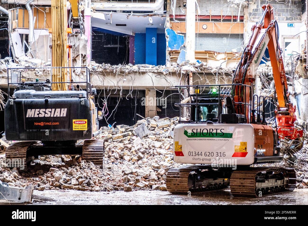 London demolition city 2021 hi-res stock photography and images - Alamy