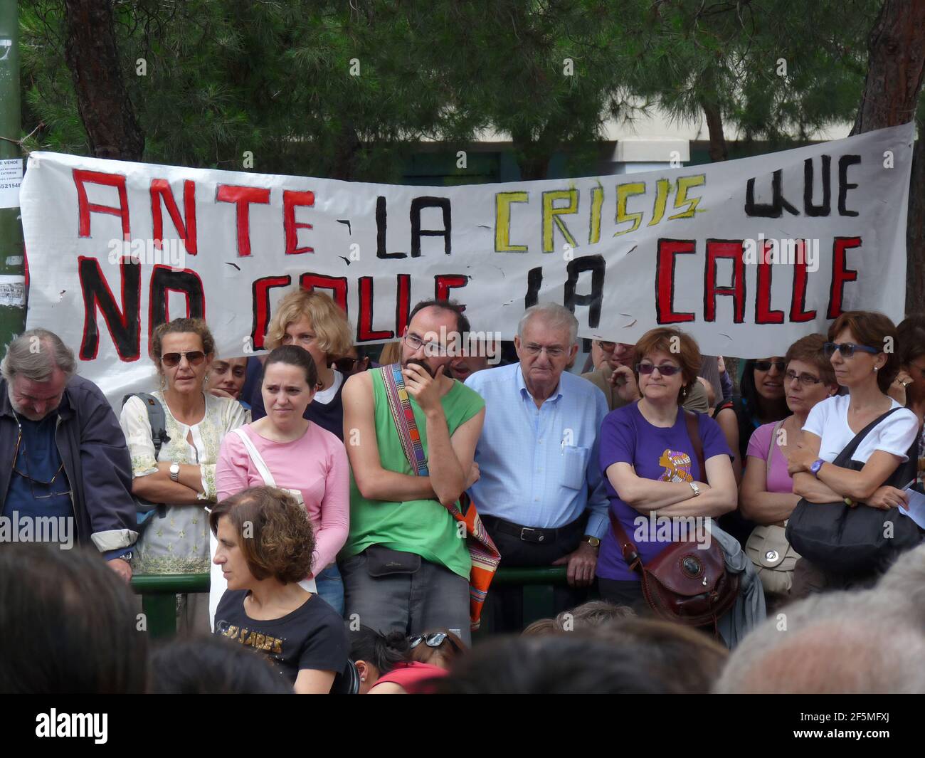 15 may movement spain hi-res stock photography and images - Alamy