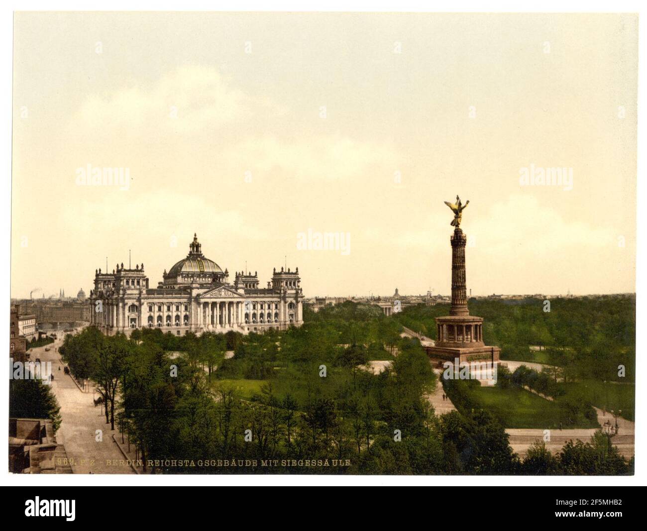 Berlin column Cut Out Stock Images & Pictures - Alamy
