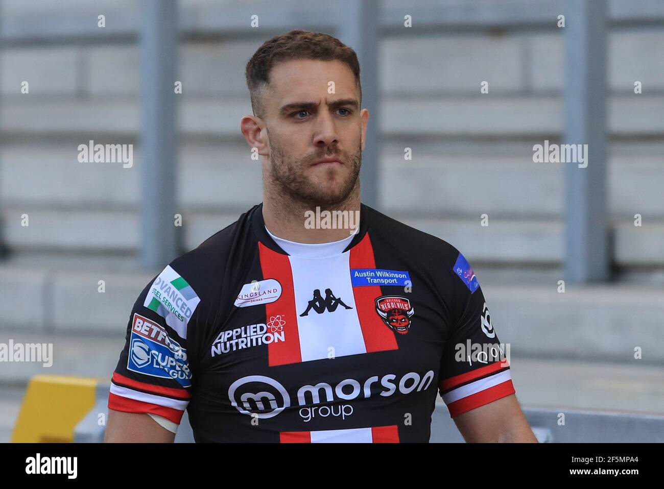 Leeds, UK. 26th Mar, 2021. Lee Mossop (8) of Salford Red Devils walks ...