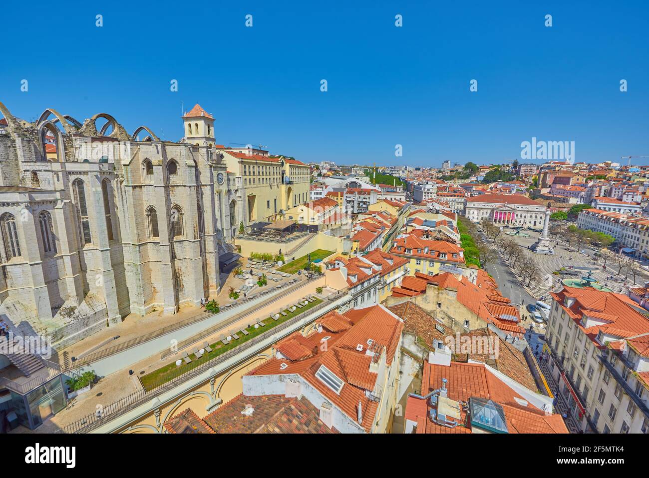 Lisboa architecture hi-res stock photography and images - Alamy